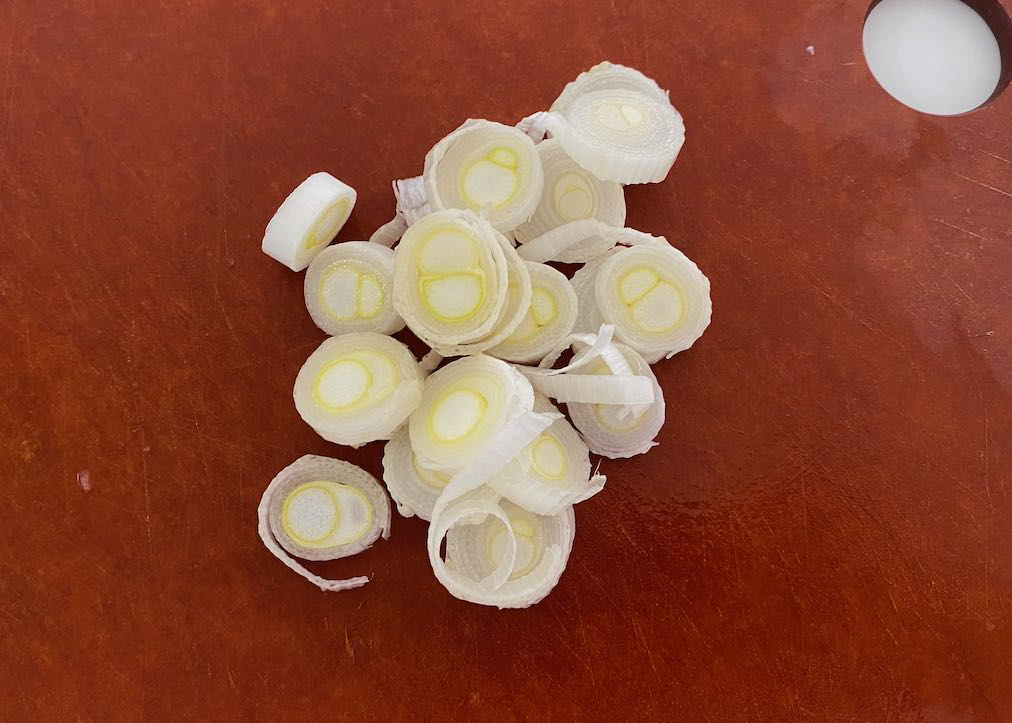 【日本煮婦】冬定番「豚汁」（豬肉味噌湯）怎麼做？ | wu-channel 東京私手帖